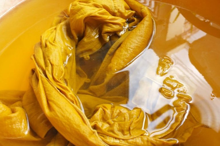 Different Types of Dyes Used in the Textile Industry